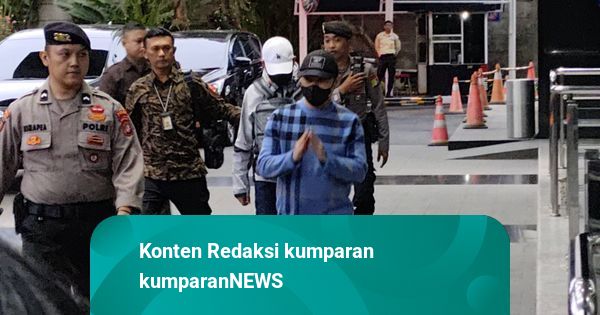 Pj Wali Kota Pekanbaru Risnandar Mahiwa Tiba di KPK Usai Terjaring OTT | kumparan.com